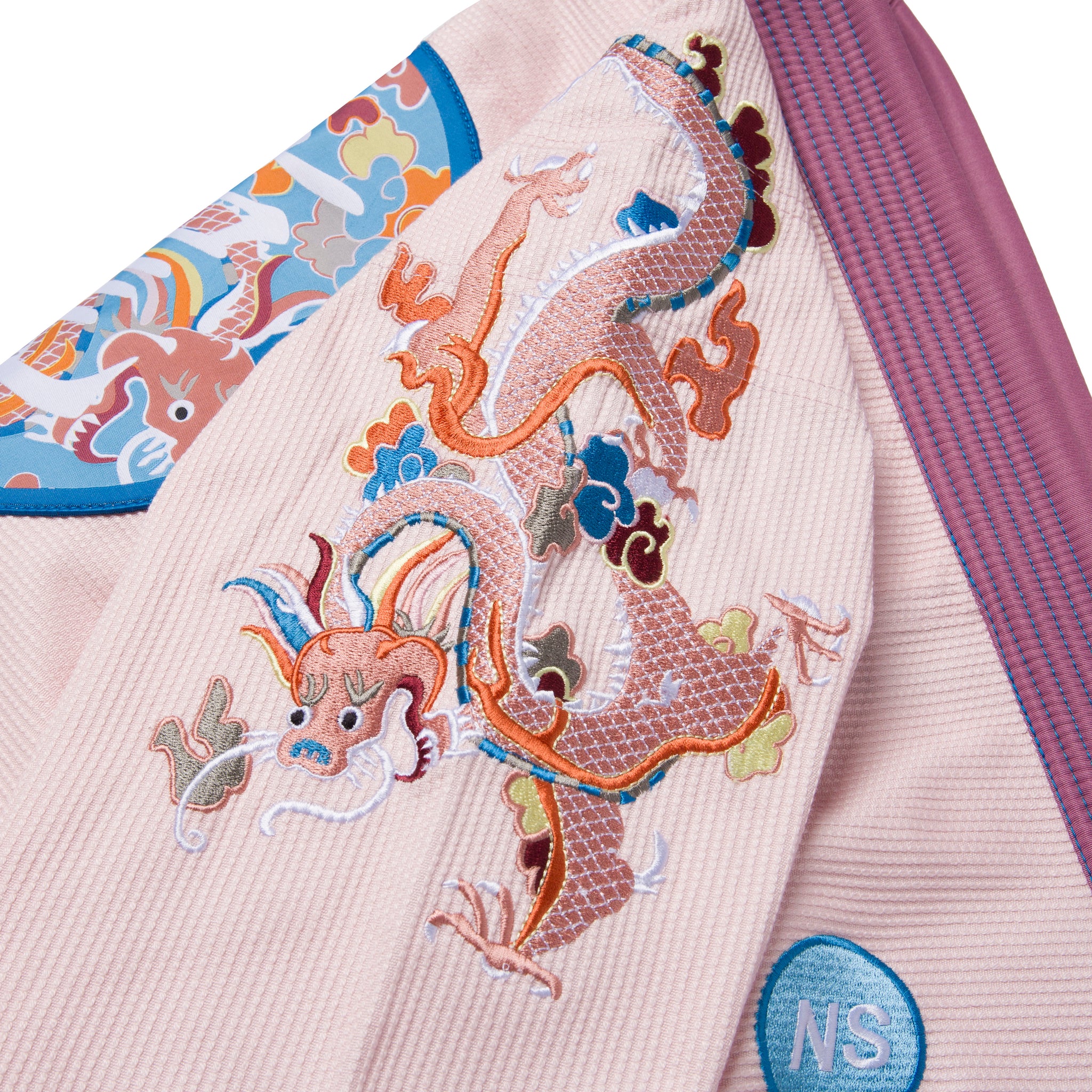 A&P YEAR OF THE DRAGON NS GI PEACH – ALBINO & PRETO