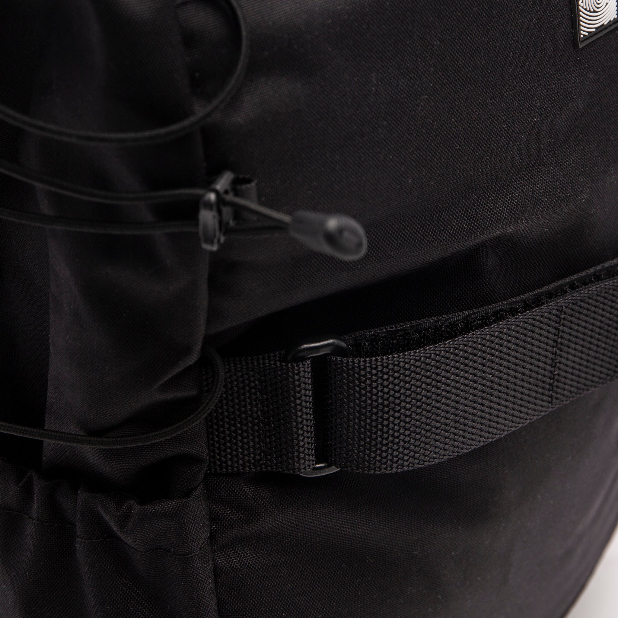 HT-DB20 MULTI-TOTE BACKPACK – ALBINO & PRETO